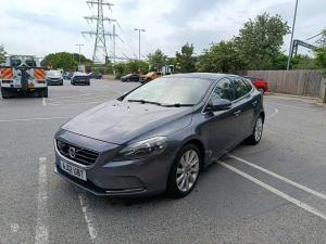 Pelēks Volvo V40 2013 Kauņa, ar dzinēja tilpumu 0.00 L un nobraukumu 179 tūkst. km par 2500 €, foto 12 vietnē AUTOMOTO.COM.LV