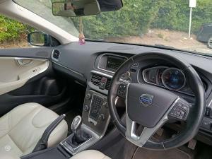 Pelēks Volvo V40 2013 Kauņa, ar dzinēja tilpumu 0.00 L un nobraukumu 179 tūkst. km par 2500 €, foto 17 vietnē AUTOMOTO.COM.LV