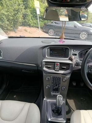 Pelēks Volvo V40 2013 Kauņa, ar dzinēja tilpumu 0.00 L un nobraukumu 179 tūkst. km par 2500 €, foto 18 vietnē AUTOMOTO.COM.LV