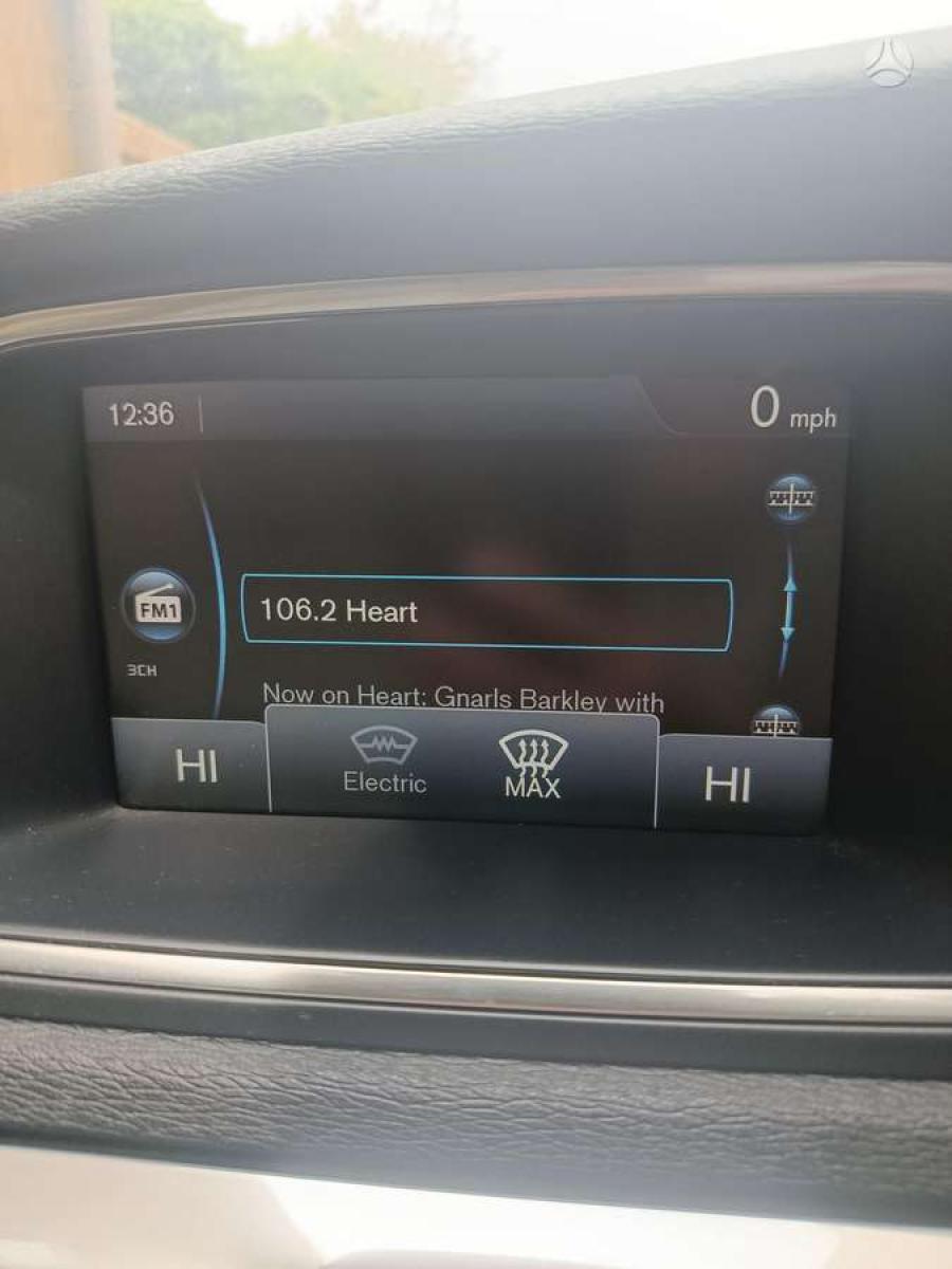 Pelēks Volvo V40 2013 Kauņa, ar dzinēja tilpumu 0.00 L un nobraukumu 179 tūkst. km par 2500 €, foto 23 vietnē AUTOMOTO.COM.LV