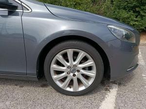 Pelēks Volvo V40 2013 Kauņa, ar dzinēja tilpumu 0.00 L un nobraukumu 179 tūkst. km par 2500 €, foto 31 vietnē AUTOMOTO.COM.LV