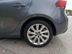 Pelēks Volvo V40 2013 Kauņa, ar dzinēja tilpumu 0.00 L un nobraukumu 179 tūkst. km par 2500 €, foto 33 vietnē AUTOMOTO.COM.LV