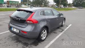 Pelēks Volvo V40 2013 Rīga, ar dzinēja tilpumu 1.60 L un nobraukumu 203 tūkst. km par 6900 €, foto 5 vietnē AUTOMOTO.COM.LV