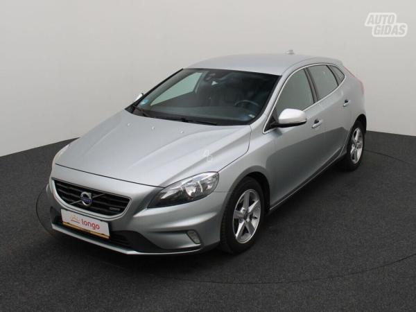Pelēks Volvo V40 2014 Viļņa, ar dzinēja tilpumu 2.00 L un nobraukumu 252 tūkst. km par 7799 €, foto 1 vietnē AUTOMOTO.COM.LV