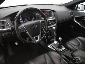 Pelēks Volvo V40 2014 Viļņa, ar dzinēja tilpumu 2.00 L un nobraukumu 252 tūkst. km par 7799 €, foto 16 vietnē AUTOMOTO.COM.LV