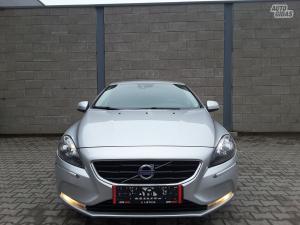 Grey Volvo V40 2014 in Kretinga, with an engine capacity of 1.60 L and mileage of 154 thousand km for 6550 €, photo 2 on AUTOMOTO.COM.LV