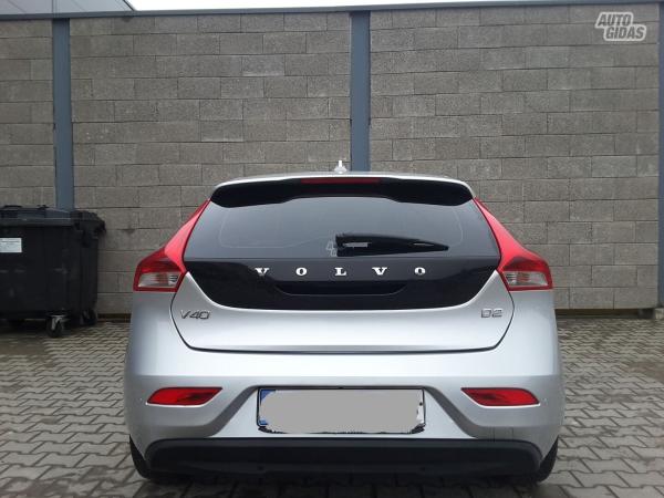 Grey Volvo V40 2014 in Kretinga, with an engine capacity of 1.60 L and mileage of 154 thousand km for 6550 €, photo 5 on AUTOMOTO.COM.LV