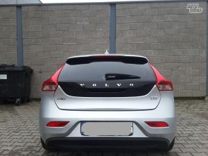 Grey Volvo V40 2014 in Kretinga, with an engine capacity of 1.60 L and mileage of 154 thousand km for 6550 €, photo 5 on AUTOMOTO.COM.LV