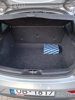 Grey Volvo V40 2014 in Tukums, with an engine capacity of 1.60 L and mileage of 226 thousand km for 5950 €, photo 19 on AUTOMOTO.COM.LV