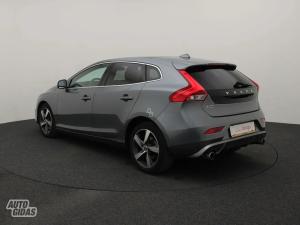 Grey Volvo V40 2014 in Vilnius, with an engine capacity of 2.00 L and mileage of 236 thousand km for 8799 €, photo 8 on AUTOMOTO.COM.LV