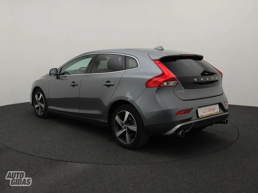 Grey Volvo V40 2014 in Vilnius, with an engine capacity of 2.00 L and mileage of 236 thousand km for 8799 €, photo 8 on AUTOMOTO.COM.LV