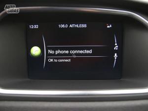 Grey Volvo V40 2014 in Vilnius, with an engine capacity of 2.00 L and mileage of 236 thousand km for 8799 €, photo 24 on AUTOMOTO.COM.LV