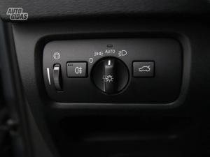Grey Volvo V40 2014 in Vilnius, with an engine capacity of 2.00 L and mileage of 236 thousand km for 8799 €, photo 28 on AUTOMOTO.COM.LV