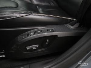 Grey Volvo V40 2014 in Vilnius, with an engine capacity of 2.00 L and mileage of 236 thousand km for 8799 €, photo 32 on AUTOMOTO.COM.LV