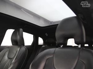 Grey Volvo V40 2014 in Vilnius, with an engine capacity of 2.00 L and mileage of 236 thousand km for 8799 €, photo 35 on AUTOMOTO.COM.LV