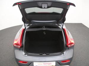 Grey Volvo V40 2014 in Vilnius, with an engine capacity of 2.00 L and mileage of 236 thousand km for 8799 €, photo 36 on AUTOMOTO.COM.LV