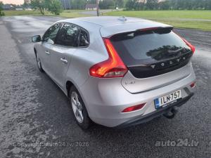 Pelēks Volvo V40 2014 Pelva, ar dzinēja tilpumu 1.60 L un nobraukumu 275 tūkst. km par 5700 €, foto 7 vietnē AUTOMOTO.COM.LV