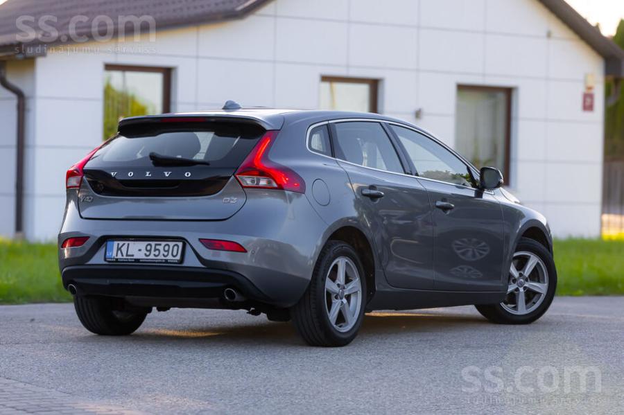 Grey Volvo V40 2014 in Riga, with an engine capacity of 2.00 L and mileage of 0 thousand km for 7200 €, photo 5 on AUTOMOTO.COM.LV