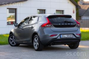 Grey Volvo V40 2014 in Riga, with an engine capacity of 2.00 L and mileage of 0 thousand km for 7200 €, photo 7 on AUTOMOTO.COM.LV