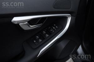 Grey Volvo V40 2014 in Riga, with an engine capacity of 2.00 L and mileage of 0 thousand km for 7200 €, photo 15 on AUTOMOTO.COM.LV