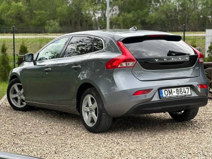 Серый Вольво В40 2014 в Елгава, объемом двигателя 1.60 л и пробегом 225 тыс. км за 6990 €, фото 5 на AUTOMOTO.COM.LV