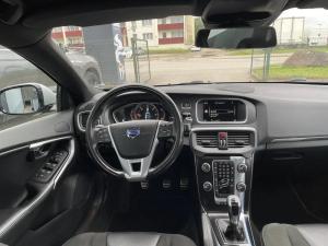 Pelēks Volvo V40 2014 Talsi, ar dzinēja tilpumu 2.00 L un nobraukumu 232 tūkst. km par 6400 €, foto 7 vietnē AUTOMOTO.COM.LV