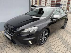 Pelēks Volvo V40 2014 Talsi, ar dzinēja tilpumu 2.00 L un nobraukumu 232 tūkst. km par 6400 €, foto 31 vietnē AUTOMOTO.COM.LV