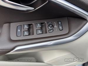 Grey Volvo V40 2014 in Paide, with an engine capacity of 2.00 L and mileage of 293 thousand km for 6790 €, photo 23 on AUTOMOTO.COM.LV