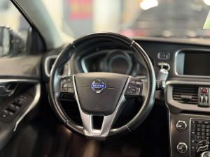 Pelēks Volvo V40 2014 Klaipėda, ar dzinēja tilpumu 1.98 L un nobraukumu 239 tūkst. km par 7500 €, foto 14 vietnē AUTOMOTO.COM.LV