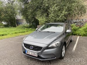 Серый Вольво В40 2014 в Рига, объемом двигателя 2.00 л и пробегом 188 тыс. км за 6000 €, фото  на AUTOMOTO.COM.LV