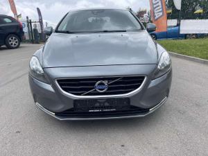 Pelēks Volvo V40 2014 Kauņa, ar dzinēja tilpumu 1.56 L un nobraukumu 246 tūkst. km par 5950 €, foto 5 vietnē AUTOMOTO.COM.LV