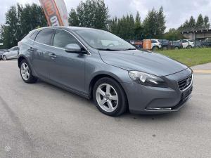 Pelēks Volvo V40 2014 Kauņa, ar dzinēja tilpumu 1.56 L un nobraukumu 246 tūkst. km par 5950 €, foto 14 vietnē AUTOMOTO.COM.LV