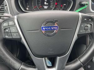 Pelēks Volvo V40 2014 Kauņa, ar dzinēja tilpumu 1.56 L un nobraukumu 246 tūkst. km par 5950 €, foto 18 vietnē AUTOMOTO.COM.LV