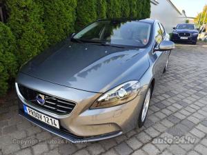 Pelēks Volvo V40 2014 Paide, ar dzinēja tilpumu 1.60 L un nobraukumu 279 tūkst. km par 6990 €, foto 3 vietnē AUTOMOTO.COM.LV