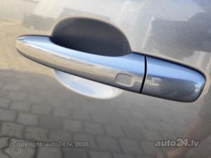 Pelēks Volvo V40 2014 Paide, ar dzinēja tilpumu 1.60 L un nobraukumu 279 tūkst. km par 6990 €, foto 13 vietnē AUTOMOTO.COM.LV