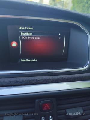 Pelēks Volvo V40 2014 Paide, ar dzinēja tilpumu 1.60 L un nobraukumu 279 tūkst. km par 6990 €, foto 29 vietnē AUTOMOTO.COM.LV