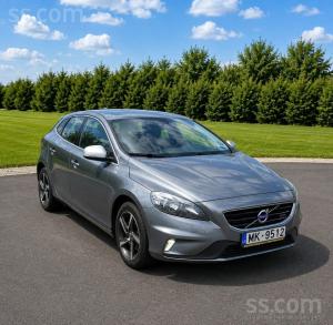 Серый Вольво В40 2014 в Рига, объемом двигателя 2.00 л и пробегом 325 тыс. км за 6450 €, фото 3 на AUTOMOTO.COM.LV