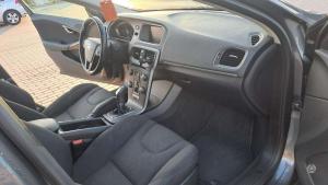 Pelēks Volvo V40 2014 Kauņa, ar dzinēja tilpumu 1.56 L un nobraukumu 338 tūkst. km par 4500 €, foto 12 vietnē AUTOMOTO.COM.LV