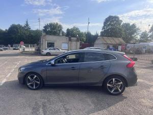 Grey Volvo V40 2014 in Alytus, with an engine capacity of 1.56 L and mileage of 273 thousand km for 6550 €, photo 6 on AUTOMOTO.COM.LV