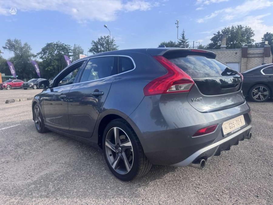 Grey Volvo V40 2014 in Alytus, with an engine capacity of 1.56 L and mileage of 273 thousand km for 6550 €, photo 8 on AUTOMOTO.COM.LV