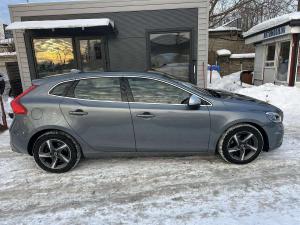 Pelēks Volvo V40 2015 Klaipėda, ar dzinēja tilpumu 1.97 L un nobraukumu 269 tūkst. km par 5950 €, foto 4 vietnē AUTOMOTO.COM.LV