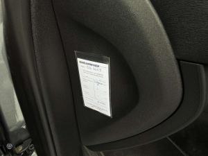 Pelēks Volvo V40 2015 Tauragė, ar dzinēja tilpumu 1.97 L un nobraukumu 234 tūkst. km par 5650 €, foto 12 vietnē AUTOMOTO.COM.LV