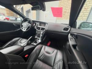 Pelēks Volvo V40 2015 Paide, ar dzinēja tilpumu 2.00 L un nobraukumu 274 tūkst. km par 6890 €, foto 12 vietnē AUTOMOTO.COM.LV