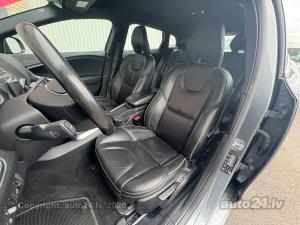 Pelēks Volvo V40 2015 Paide, ar dzinēja tilpumu 2.00 L un nobraukumu 274 tūkst. km par 6890 €, foto 14 vietnē AUTOMOTO.COM.LV