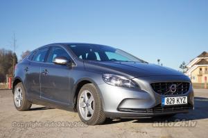 Pelēks Volvo V40 2015 Tallina, ar dzinēja tilpumu 2.00 L un nobraukumu 239 tūkst. km par 7999 €, foto  vietnē AUTOMOTO.COM.LV