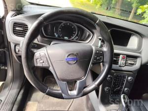 Pelēks Volvo V40 2015 Jūrmala, ar dzinēja tilpumu 2.00 L un nobraukumu 253 tūkst. km par 4500 €, foto 10 vietnē AUTOMOTO.COM.LV