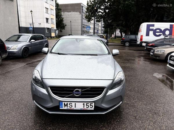 Серый Вольво В40 2015 в Ионава, объемом двигателя 2.00 л и пробегом 265 тыс. км за 7800 €, фото 5 на AUTOMOTO.COM.LV