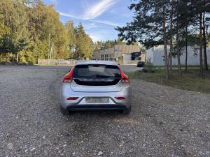 Pelēks Volvo V40 2015 Jonava, ar dzinēja tilpumu 1.56 L un nobraukumu 309 tūkst. km par 4950 €, foto 7 vietnē AUTOMOTO.COM.LV