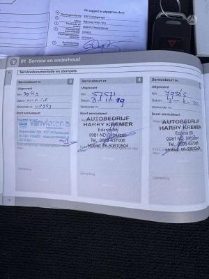 Pelēks Volvo V40 2015 Jonava, ar dzinēja tilpumu 1.56 L un nobraukumu 309 tūkst. km par 4950 €, foto 18 vietnē AUTOMOTO.COM.LV