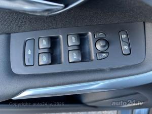Grey Volvo V40 2015 in Paide, with an engine capacity of 1.60 L and mileage of 201 thousand km for 7990 €, photo 18 on AUTOMOTO.COM.LV